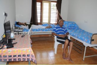 Advantage Elder Care Home Paid Old Age Homes The Parents Care